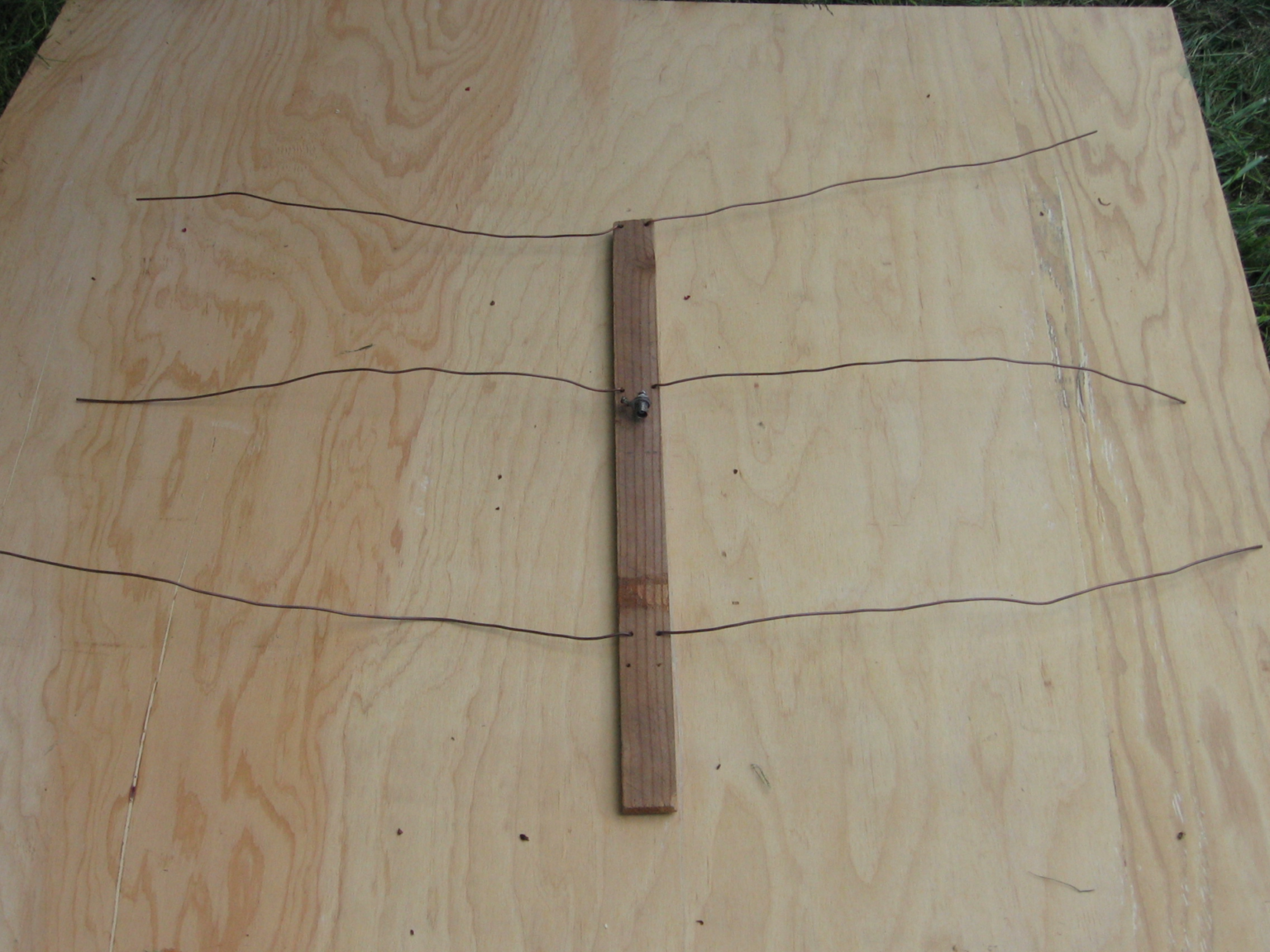 2m yagi with a wood boom – Practical Antennas